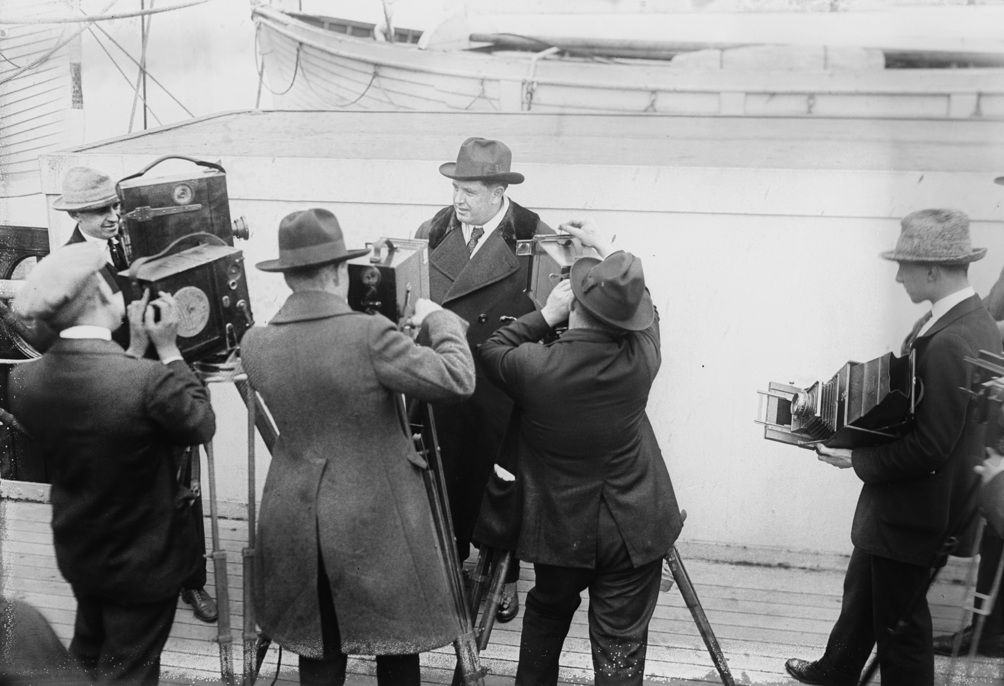 John McCormack Society – A site dedicated to the legendary Irish tenor.